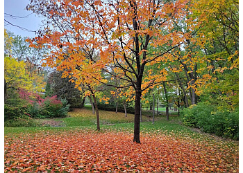 3 Best Hiking Trails in Montreal, QC - Expert Recommendations