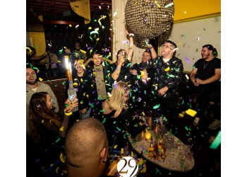 3 Best Night Clubs in Windsor, ON - Expert Recommendations