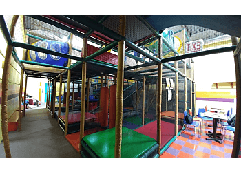 3 Best Amusement Parks in Hamilton, ON - Expert Recommendations