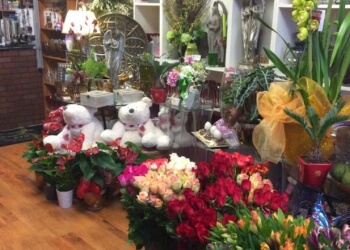 3 Best Florists in Windsor, ON - ThreeBestRated