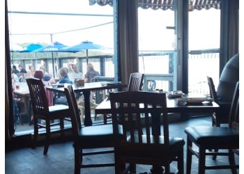 3 Best Seafood Restaurants in North Bay, ON - Expert Recommendations