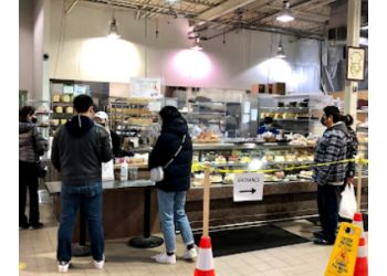 3 Best Cakes in Markham, ON - Expert Recommendations