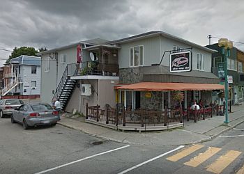 3 Meilleurs Bars Sportifs à Shawinigan, QC - Recommandations d'experts