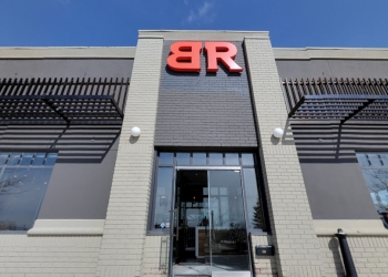 3 Best Steak Houses in Barrie, ON - Expert Recommendations