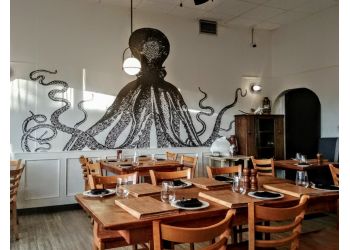 3 Best Seafood Restaurants in Calgary, AB - Expert Recommendations