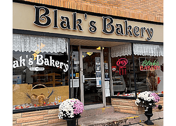 3 Best Bakeries in Windsor, ON - Expert Recommendations
