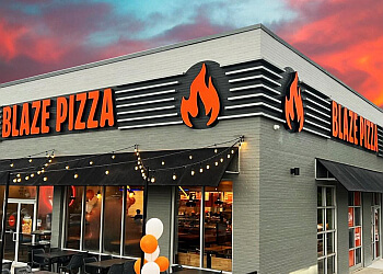 3 Best Pizza Places in Edmonton, AB - Expert Recommendations