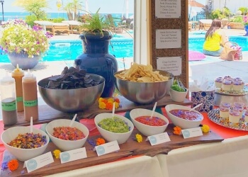 3 Best Caterers in Hamilton, ON - Expert Recommendations