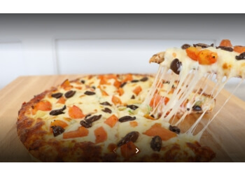 3 Best Pizza Places in Calgary, AB - Expert Recommendations