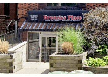 3 Best Italian Restaurants in Hamilton, ON - Expert Recommendations