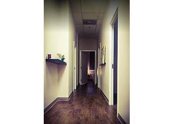 3 Best Manual Osteopaths in Toronto, ON - Expert Recommendations