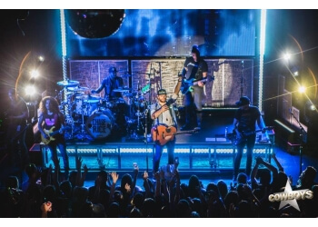 3 Best Night Clubs in Calgary, AB - Expert Recommendations