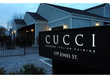 3 Best Italian Restaurants in Oakville, ON - ThreeBestRated