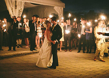 3 Best DJs in Toronto, ON - Expert Recommendations