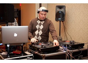 3 Best DJs in Burnaby, BC - Expert Recommendations