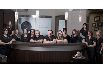 3 Best Dentists in Hamilton, ON - Expert Recommendations