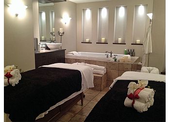 3 Best Med Spa in Saskatoon, SK - Expert Recommendations