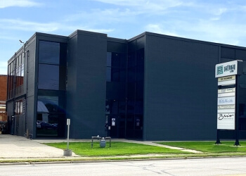 3 Best Real Estate Lawyers in Chatham, ON - ThreeBestRated