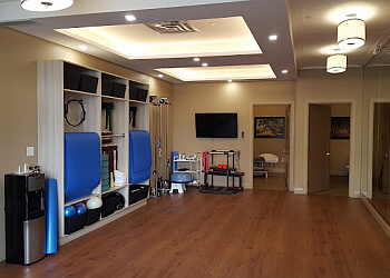 3 Best Massage Therapy in Burlington, ON - Expert Recommendations