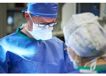 3 Best Plastic Surgeon in Oshawa, ON - ThreeBestRated