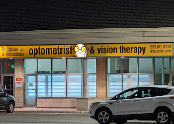 3 Best Optometrists in Mississauga, ON - Expert Recommendations
