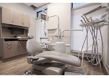 3 Best Cosmetic Dentists in Niagara Falls, ON - ThreeBestRated
