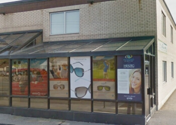 3 Best Optometrists in North Bay, ON - Expert Recommendations