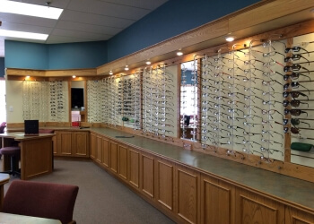 3 Best Optometrists in Niagara Falls, ON - Expert Recommendations