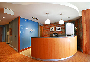 3 Best Plastic Surgeon in Hamilton, ON - Expert Recommendations