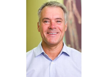 3 Best Chiropractors in Kitchener, ON - Expert Recommendations