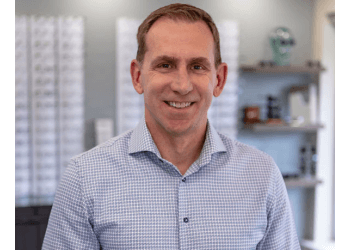 3 Best Optometrists in Windsor, ON - Expert Recommendations