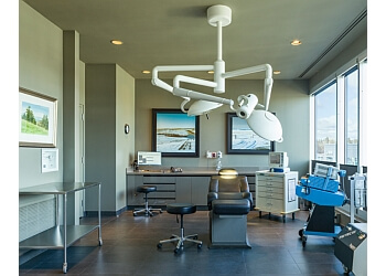 3 Best Plastic Surgeon in Calgary, AB - ThreeBestRated