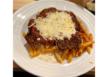 3 Best Italian Restaurants in Waterloo, ON - Expert Recommendations