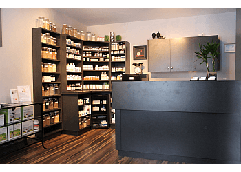3 Best Naturopathic Clinics in Edmonton, AB - Expert Recommendations