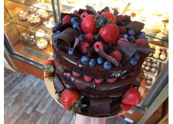 3 Best Cakes in Oshawa, ON - Expert Recommendations