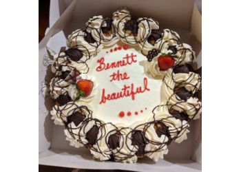 3 Best Cakes in Vancouver, BC - Expert Recommendations