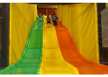 3 Best Amusement Parks in Laval, QC - ThreeBestRated