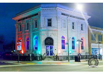 3 Best Night Clubs in Windsor, ON - Expert Recommendations