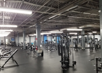 3 Best Gyms in Laval, QC - Expert Recommendations