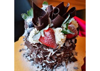 3 Best Cakes in Burnaby, BC - Expert Recommendations