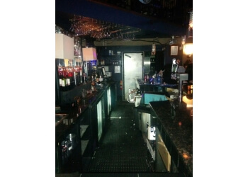 3 Best Night Clubs in Windsor, ON - Expert Recommendations