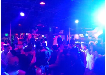 3 Best Night Clubs in Regina, SK - Expert Recommendations