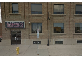 3 Best Night Clubs in Regina, SK - Expert Recommendations