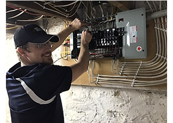 3 Best Electricians in Cambridge, ON - Expert Recommendations