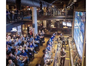 3 Best Sports Bars in Hamilton, ON - ThreeBestRated