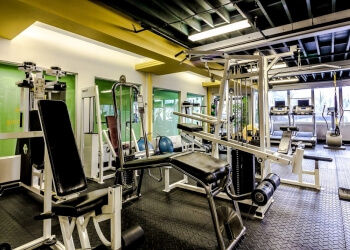 3 Best Gyms in Calgary, AB - Expert Recommendations