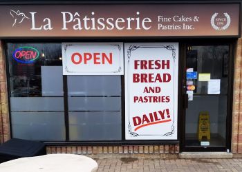 3 Best Cakes in Kitchener, ON - Expert Recommendations