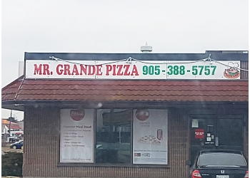 3 Best Pizza Places in Hamilton, ON - Expert Recommendations
