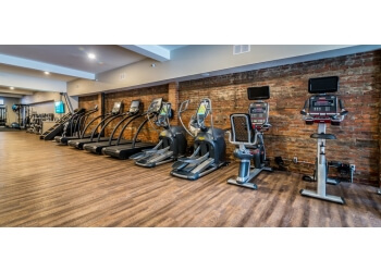 3 Best Gyms in Hamilton, ON - Expert Recommendations