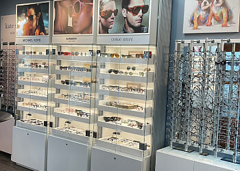 3 Best Opticians in Oshawa, ON - Expert Recommendations